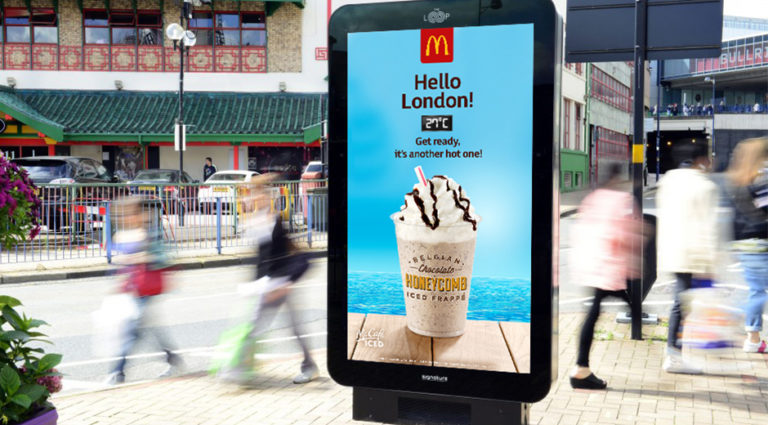 Changing Digital Out-of-Home (DOOH) Advertising with AI & IoT | Soracom
